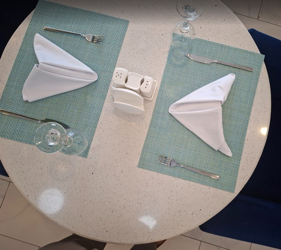 Chic Traveler’s Guide to Fine Dining in Lagos Hotels 2025